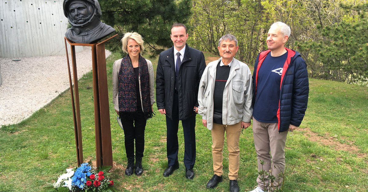 Ruski kozmonaut Sergey Nikolayevich Ryazansky posjetio Astronomski ...